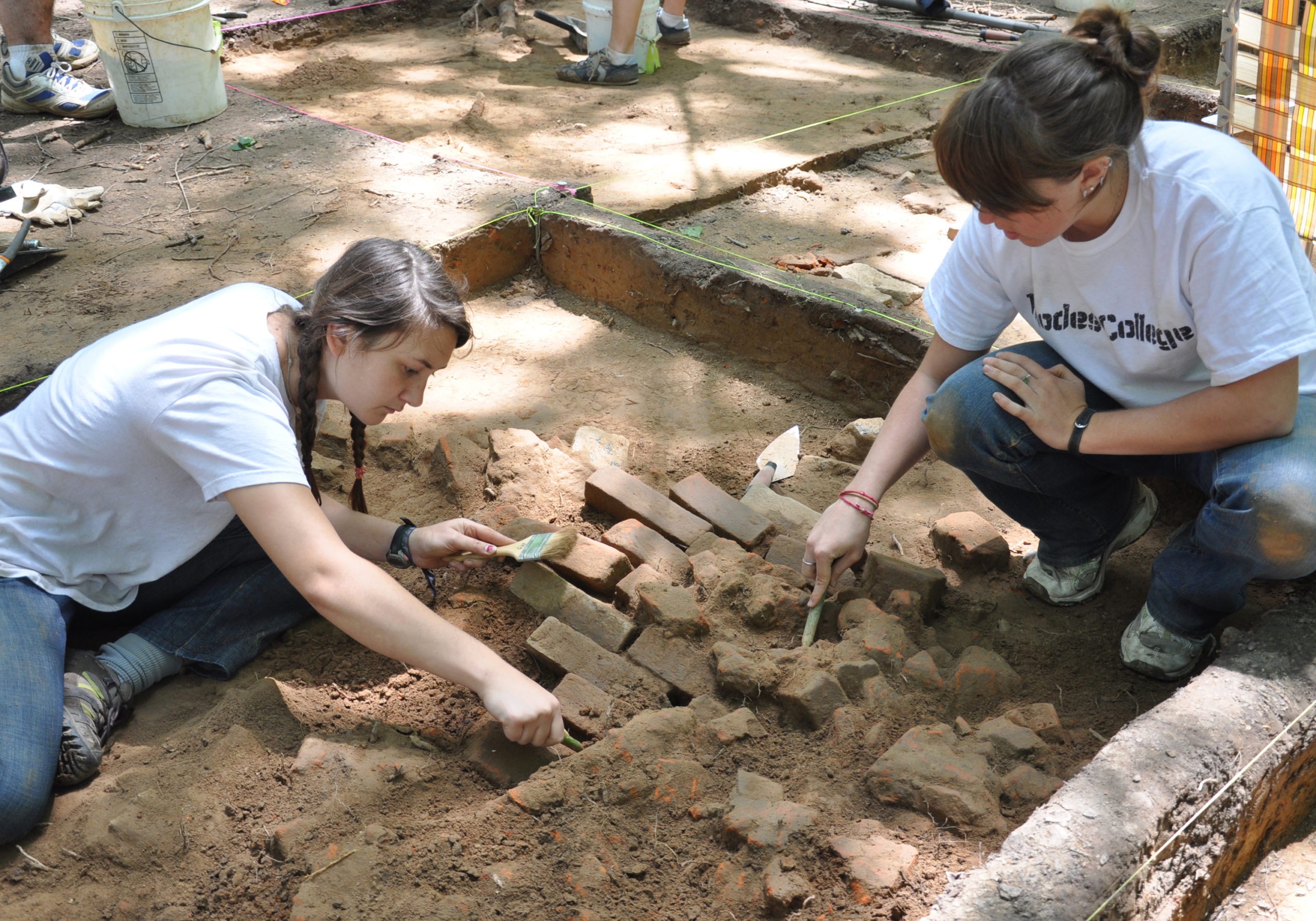 Archaeology Field School | Ames AgResearch and Education Center